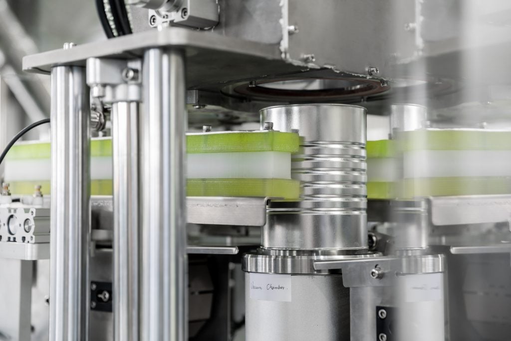 Stikstofspoeling voor langere houdbaarheid van poedermelk in blik ...